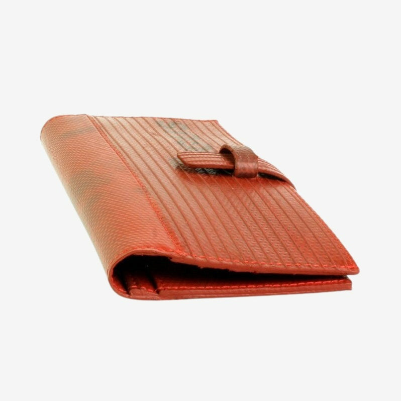 Elvis & Kresse | Upcycled, Firehose, Parachute silk | Wallets, Bags ...